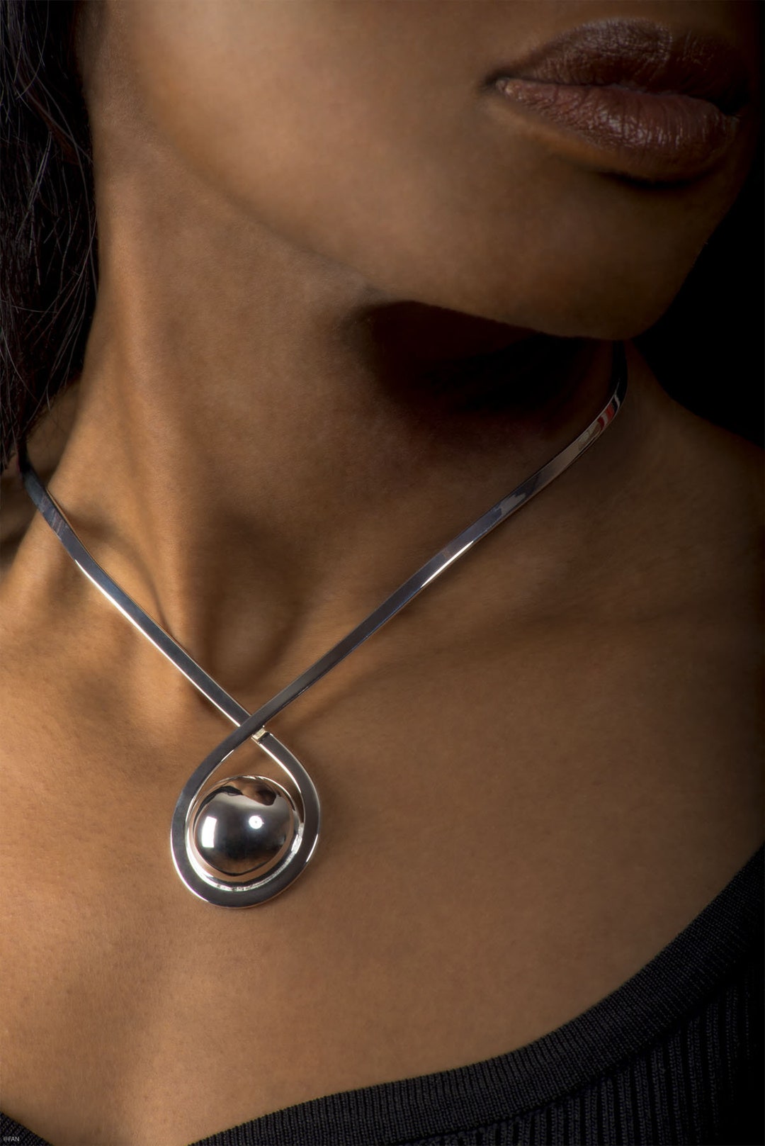 Modern silver necklace - Etsy.de