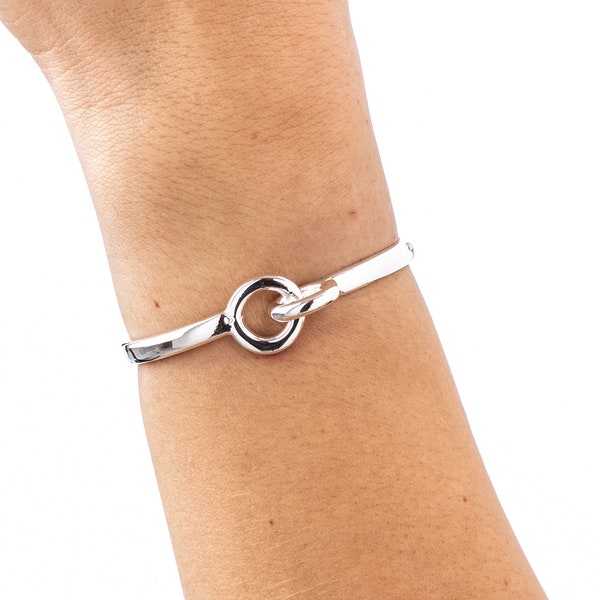 Modern Silver Bangle - Etsy