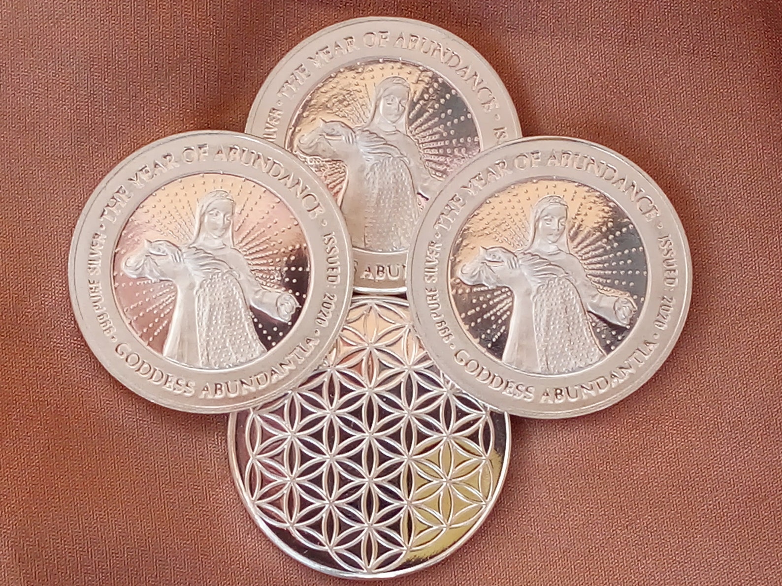 The Year of Abundance / Goddess Abundantia - Etsy