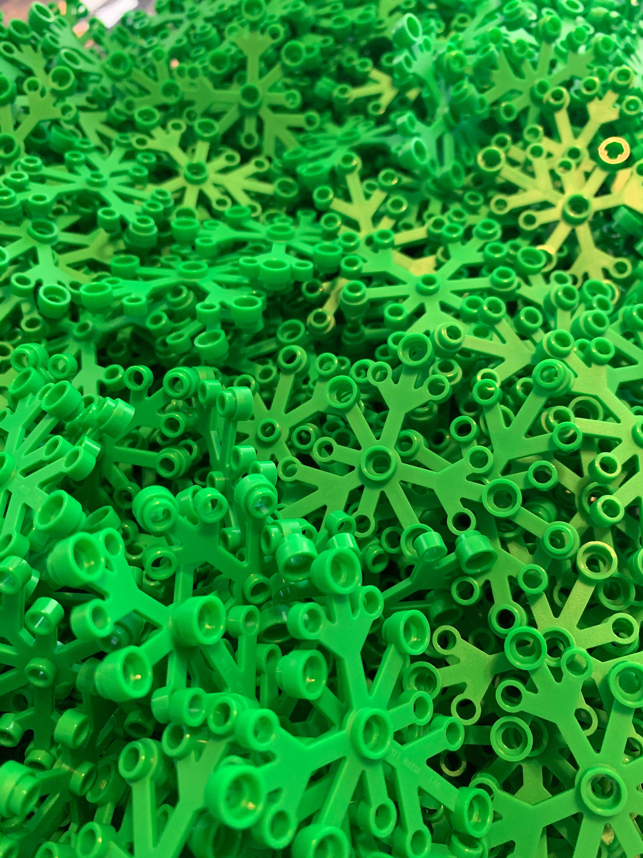 LEGO 6x5 Tree Limb/leaves - 2417 - Bright Green Dark Green Dark Blue ...