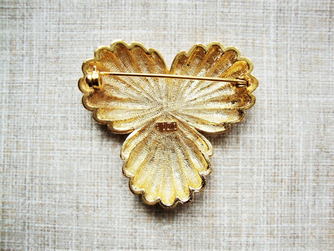 60 Vtg Gold Tone Brooch, Golden Shell Brooch, Golden Shell Brooch, Vtg ...