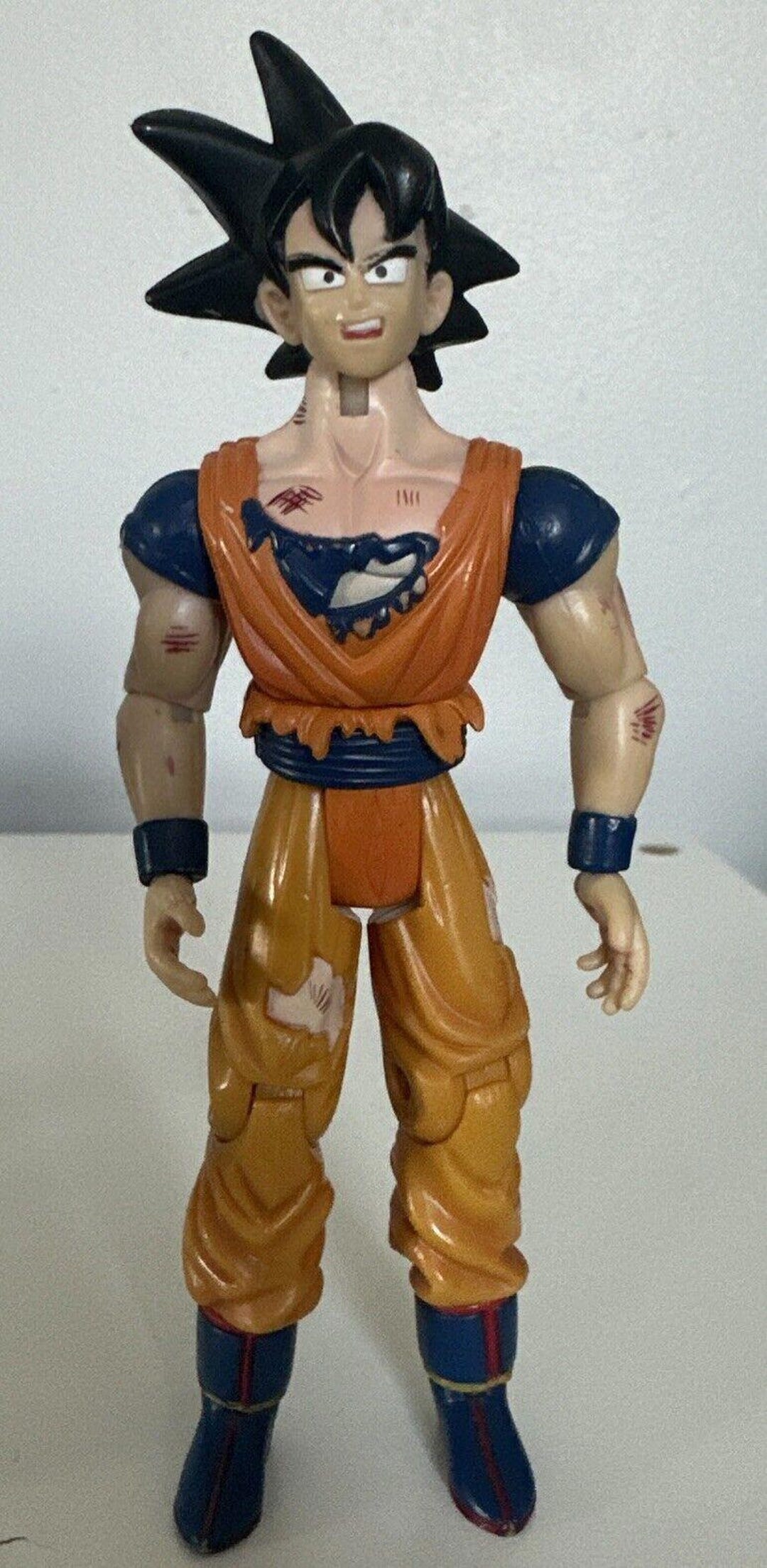 Dragon Ball Z Goku Battle-damaged 5.5" Action Figure 2003 Jakks Pacific ...
