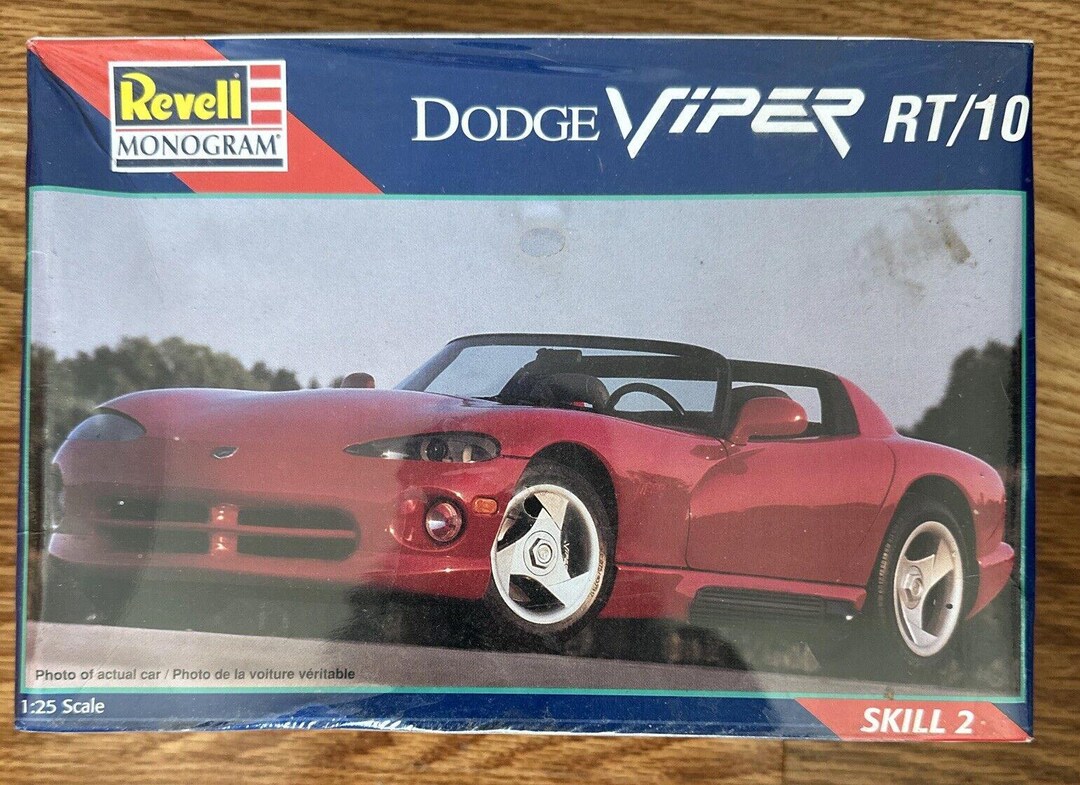 Revell Monogram 1/25 Dodge Viper RT/10 Model Kit 85-6260 1998 Made in ...
