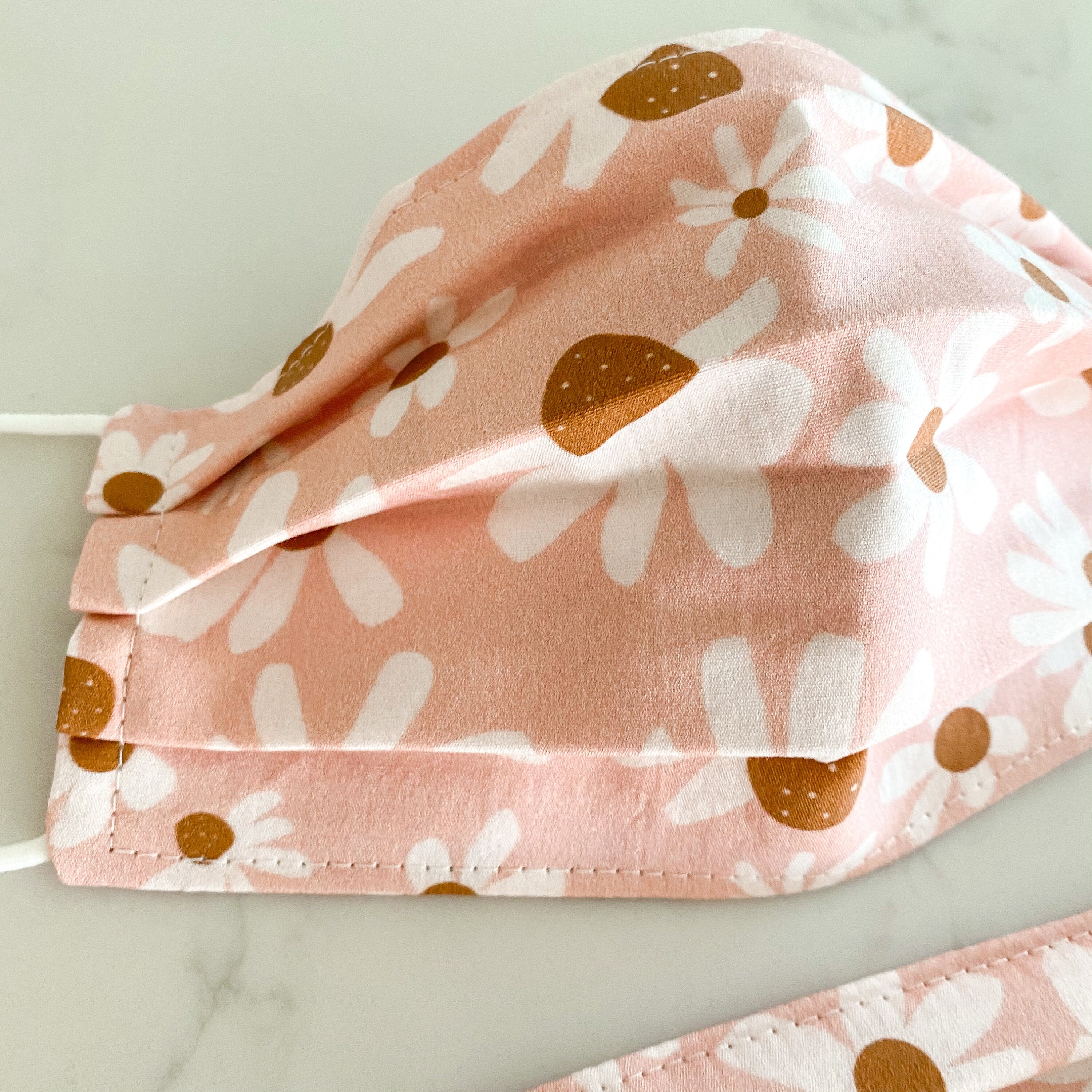 Custom Sizing / Blush Daisies Mask / 100% Cotton / 3 Layers / Pellon ...