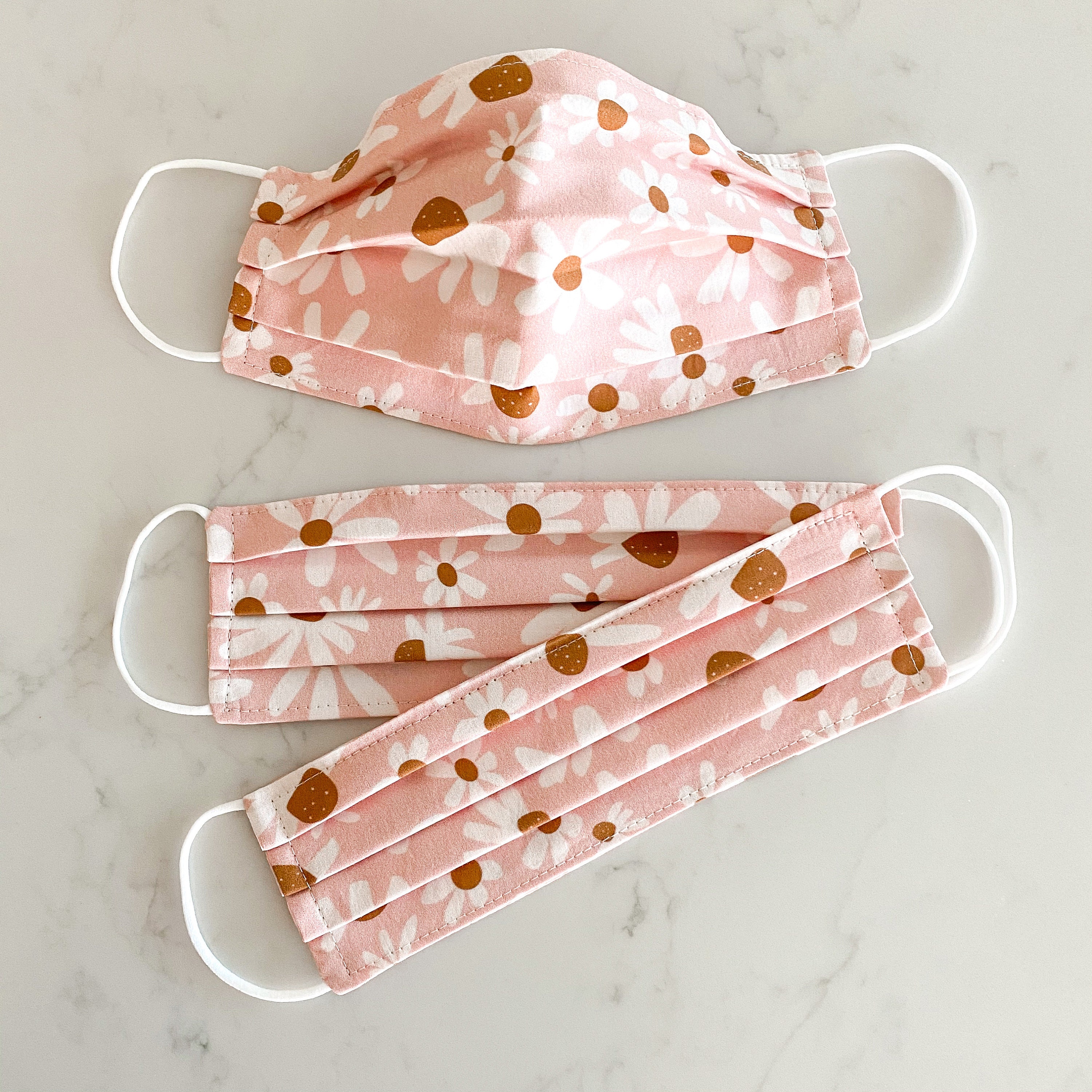 Custom Sizing / Blush Daisies Mask / 100% Cotton / 3 Layers / Pellon ...