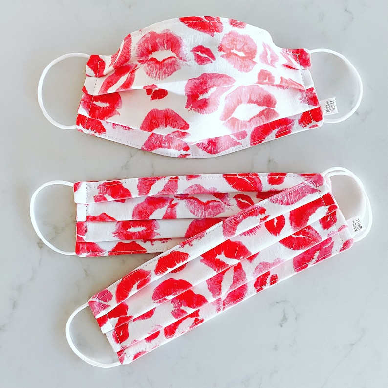 Custom Sizing / Love Lips Face Mask / 100% Cotton / 3 Layers / Pellon ...