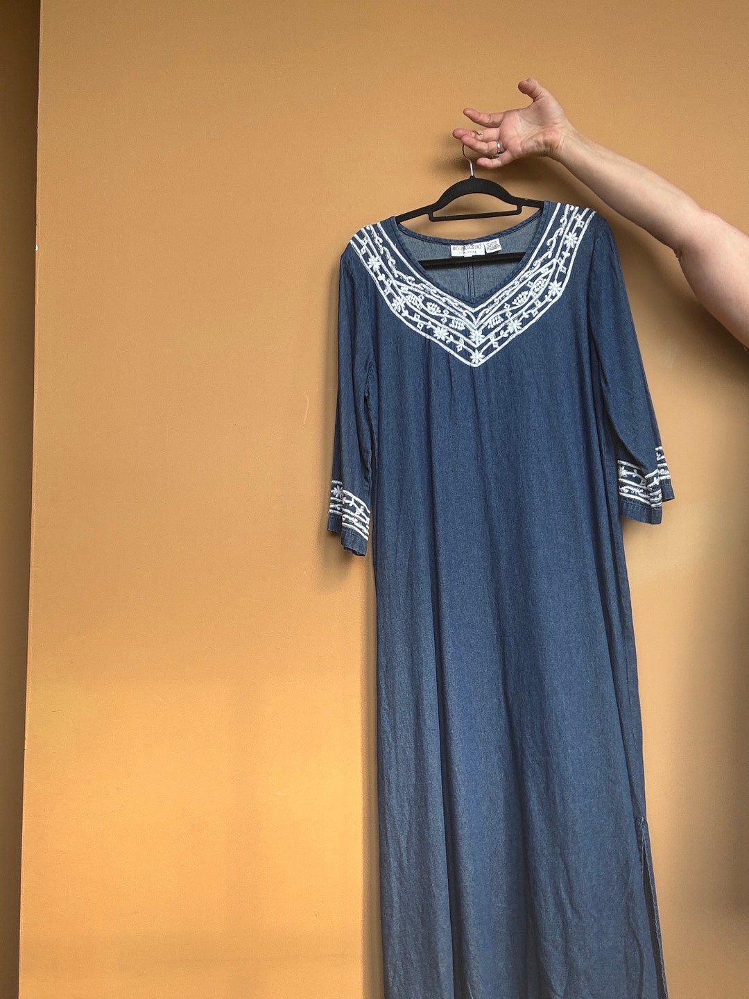 80s Vintage Denim Caftan Dress L Embroidered Detail Brownstone Gallery ...