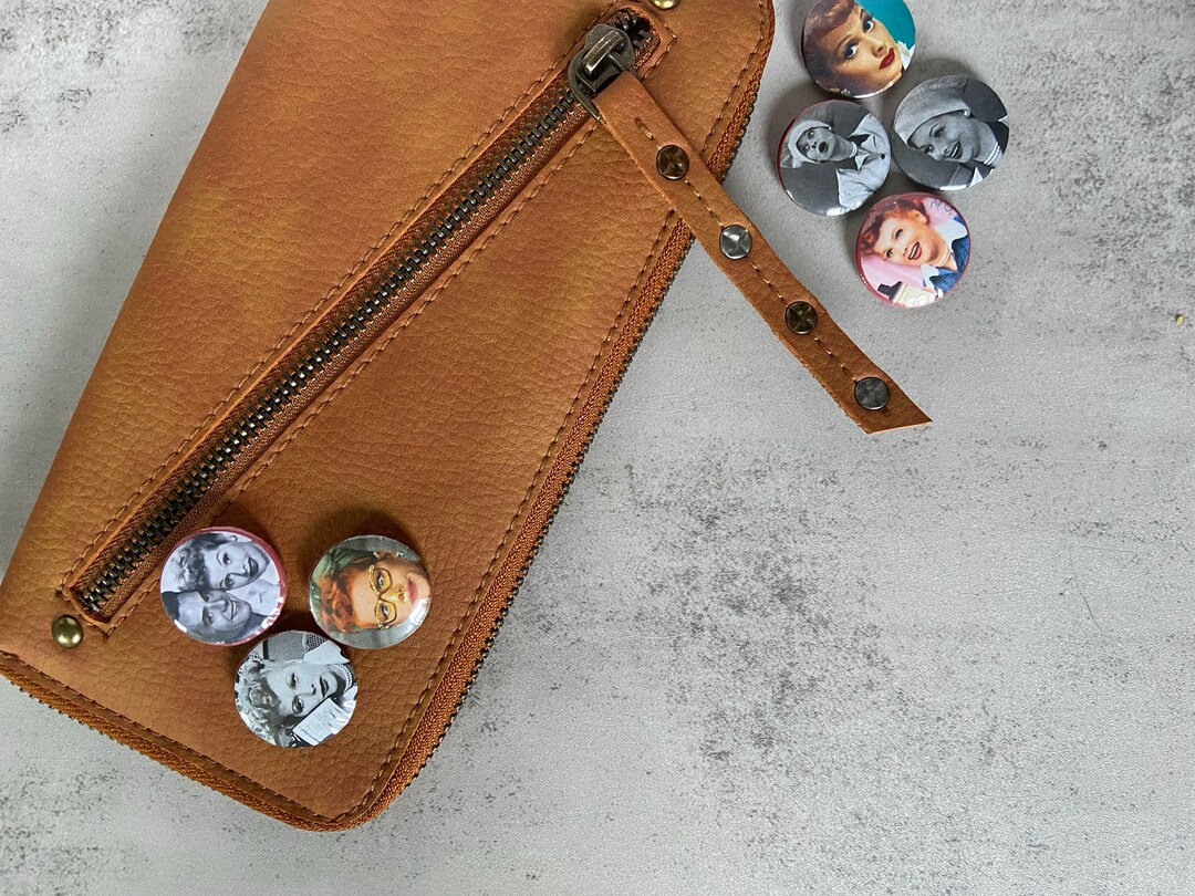 I Love Lucy Gift | Retro Button Pins | Classic TV Pins | Old Hollywood ...