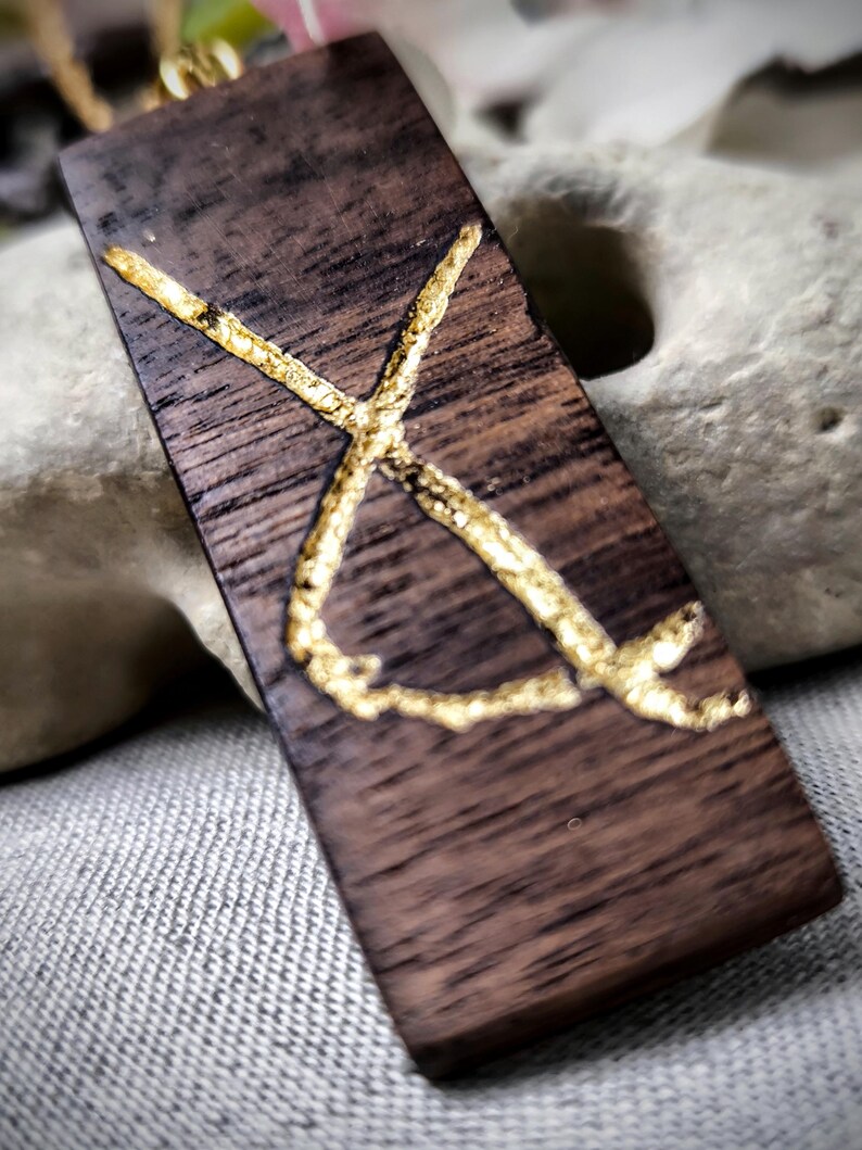 Unique Kintsugi Jewelry: Walnut Wood Pendant With Stunning 24k Gold ...