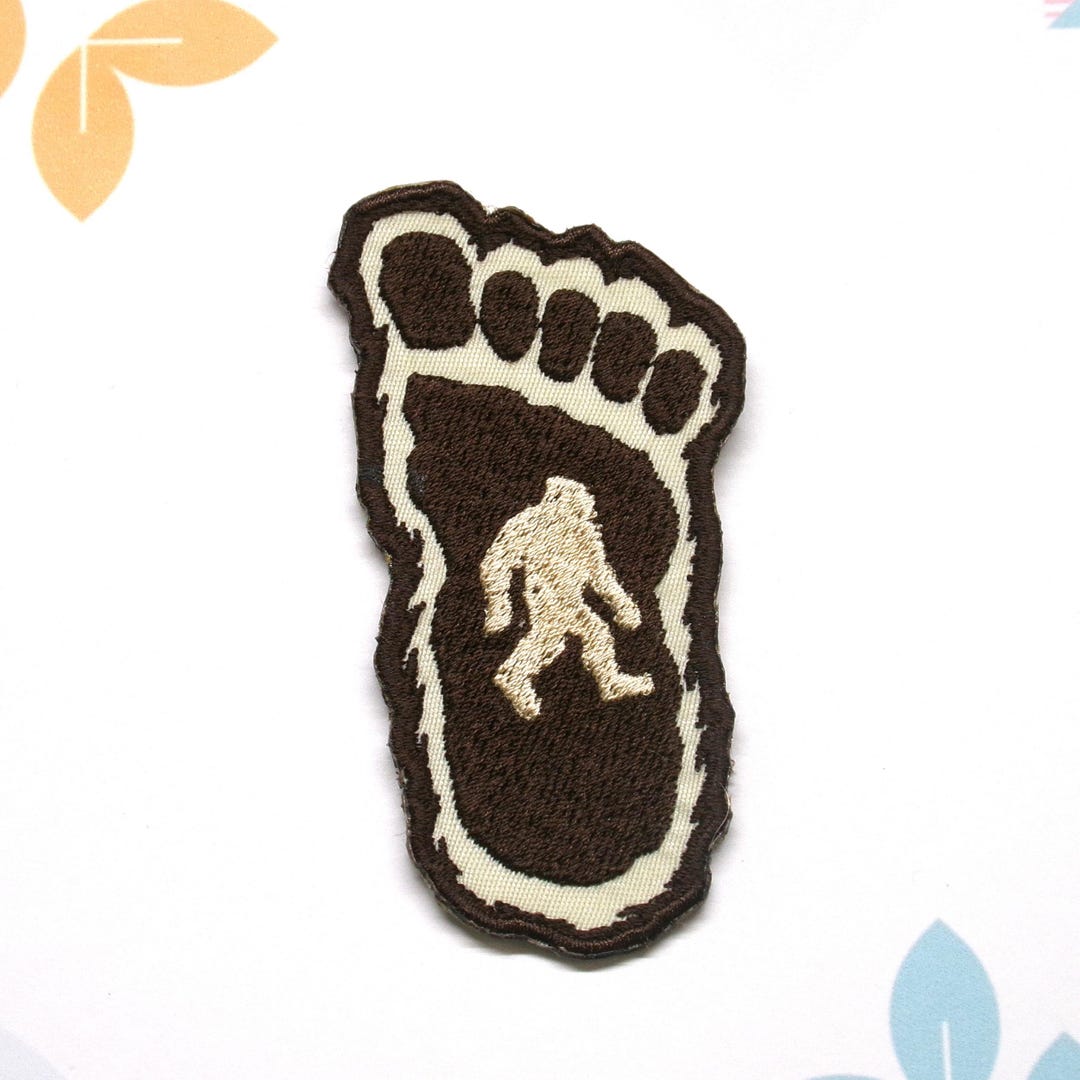 Bigfoot Foot Patch Embroidered Iron-on Applique for Jacket, Backpack ...