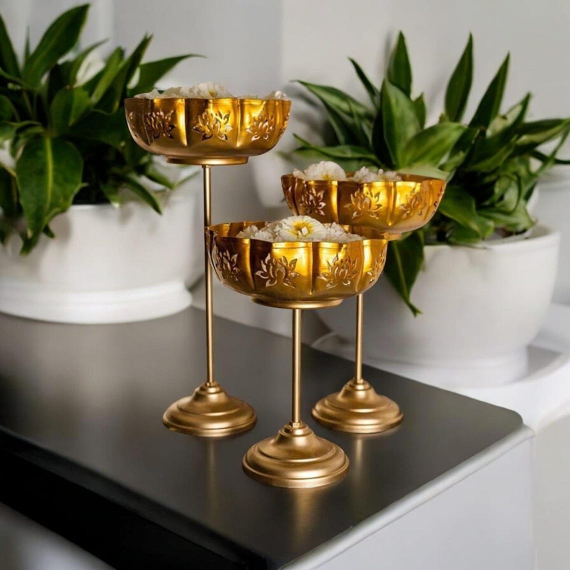 Brass Urli Bowl Set for Decoration Home Decor Table /wedding and Event ...