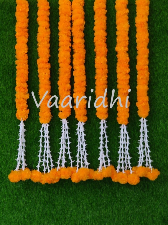 3ft Marigold Flower Garland With Lilliy Hangings for Indian | Etsy