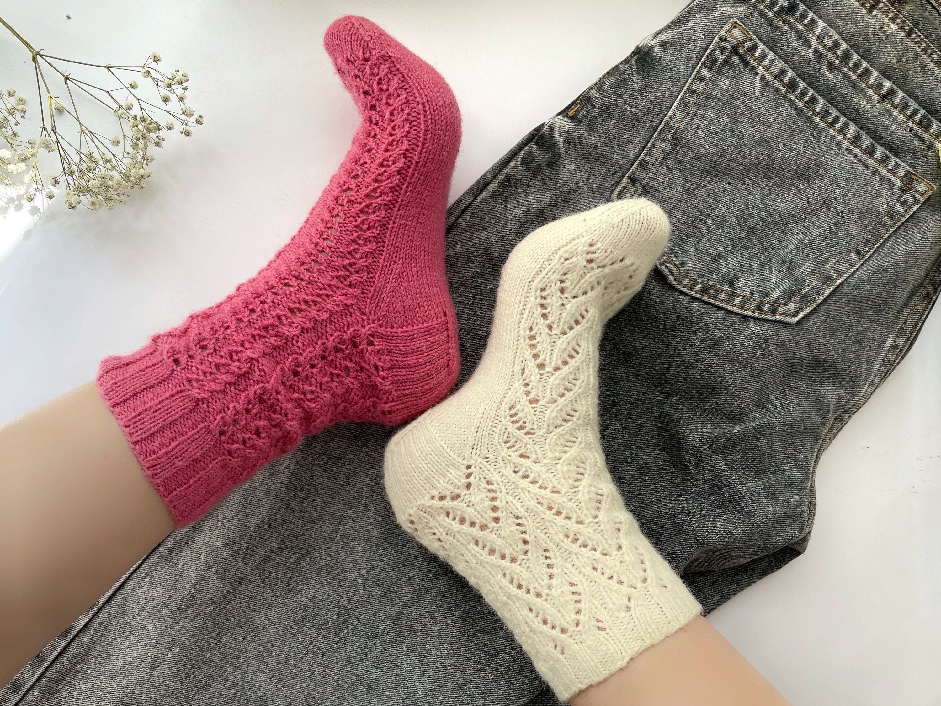 Set of 2 KNITTING PATTERNS Wool socks Cute socks Christmas | Etsy