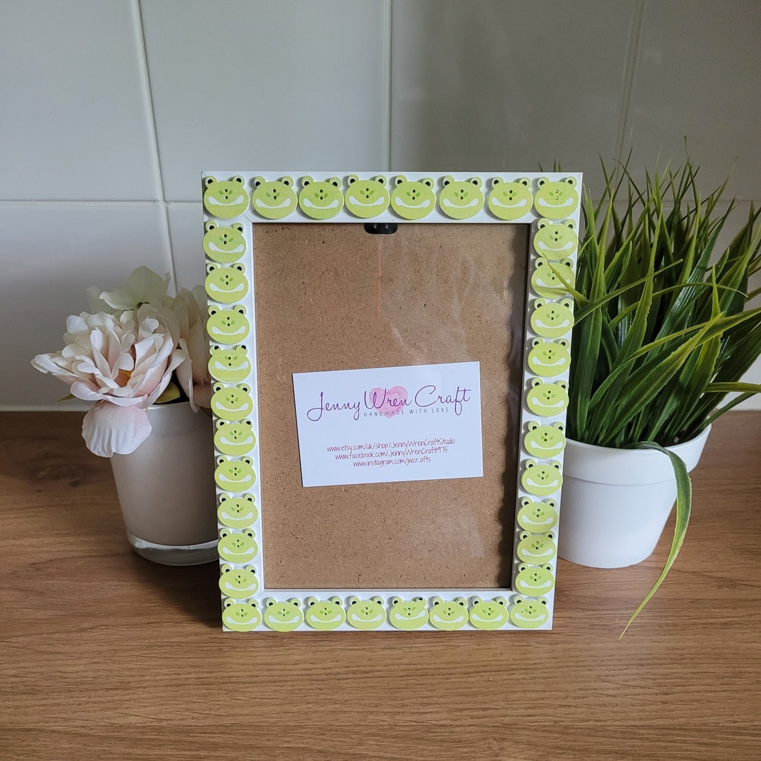 Green Frog Face Wooden Button Photo Frame 5 X 7 Inches - Etsy