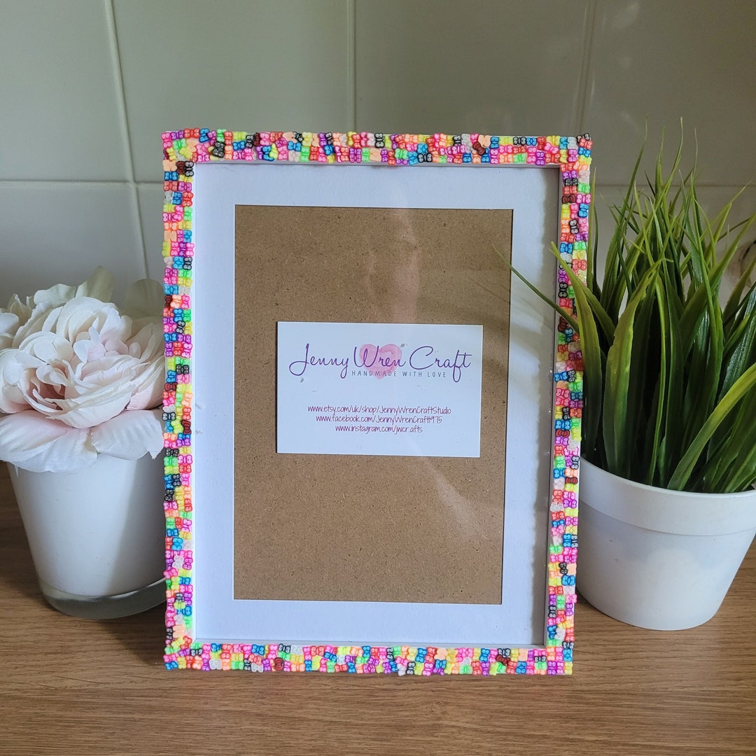 Colourful Bow Tie Clay Slices Photo Frame 5 X 7 Inches With Border, 6 X ...