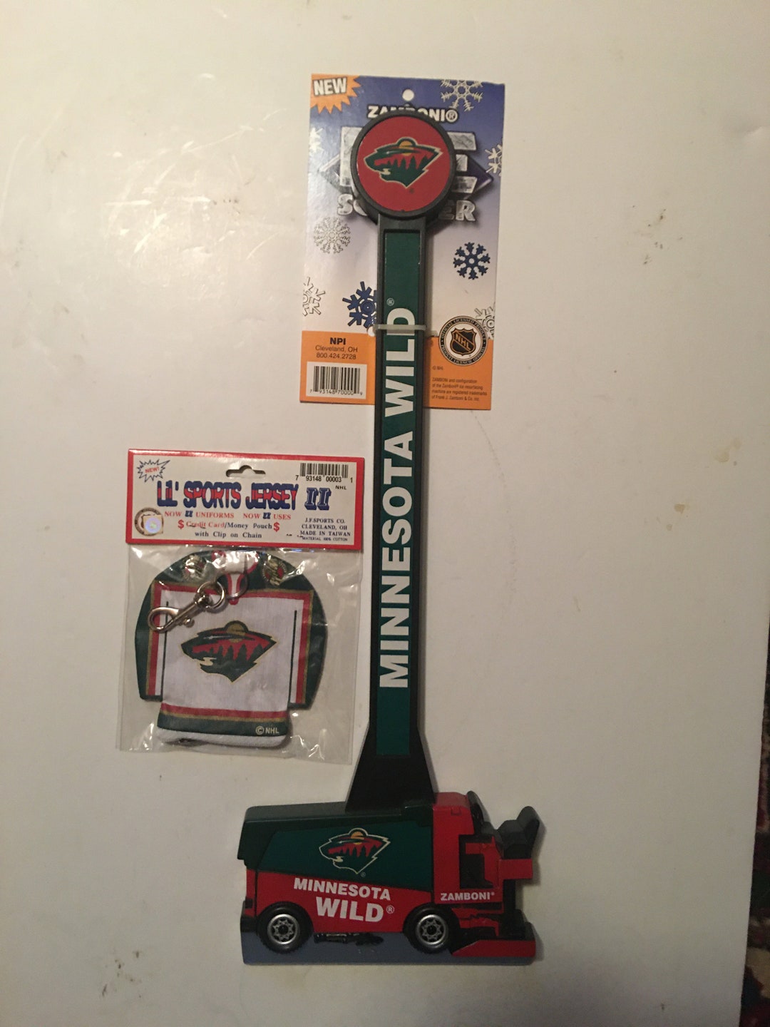 Minnesota Wild Zamboni Ice Scraper, Jersey Key Chain - Etsy