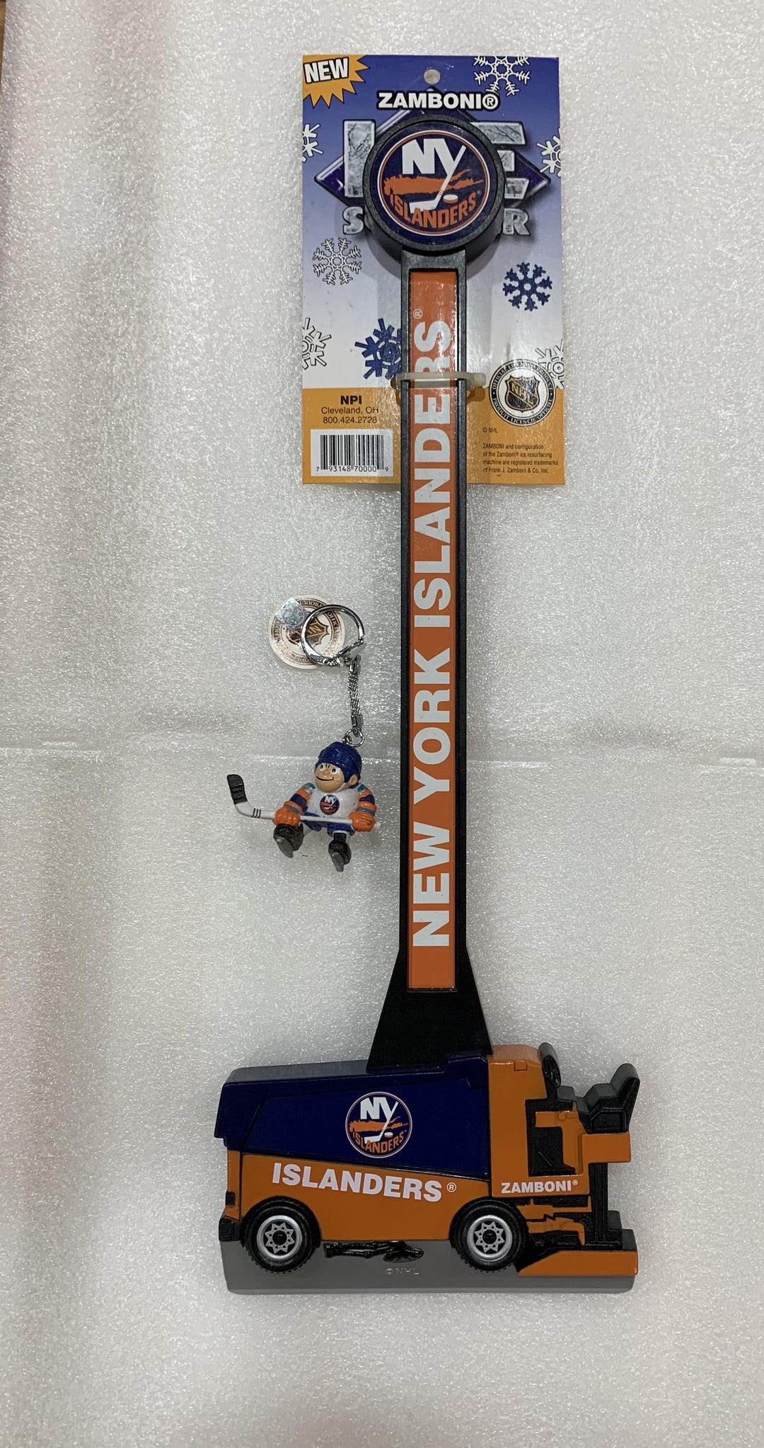 J.F. Sports - New York Islanders Zamboni Ice Scraper & Lil' Brat Key ...