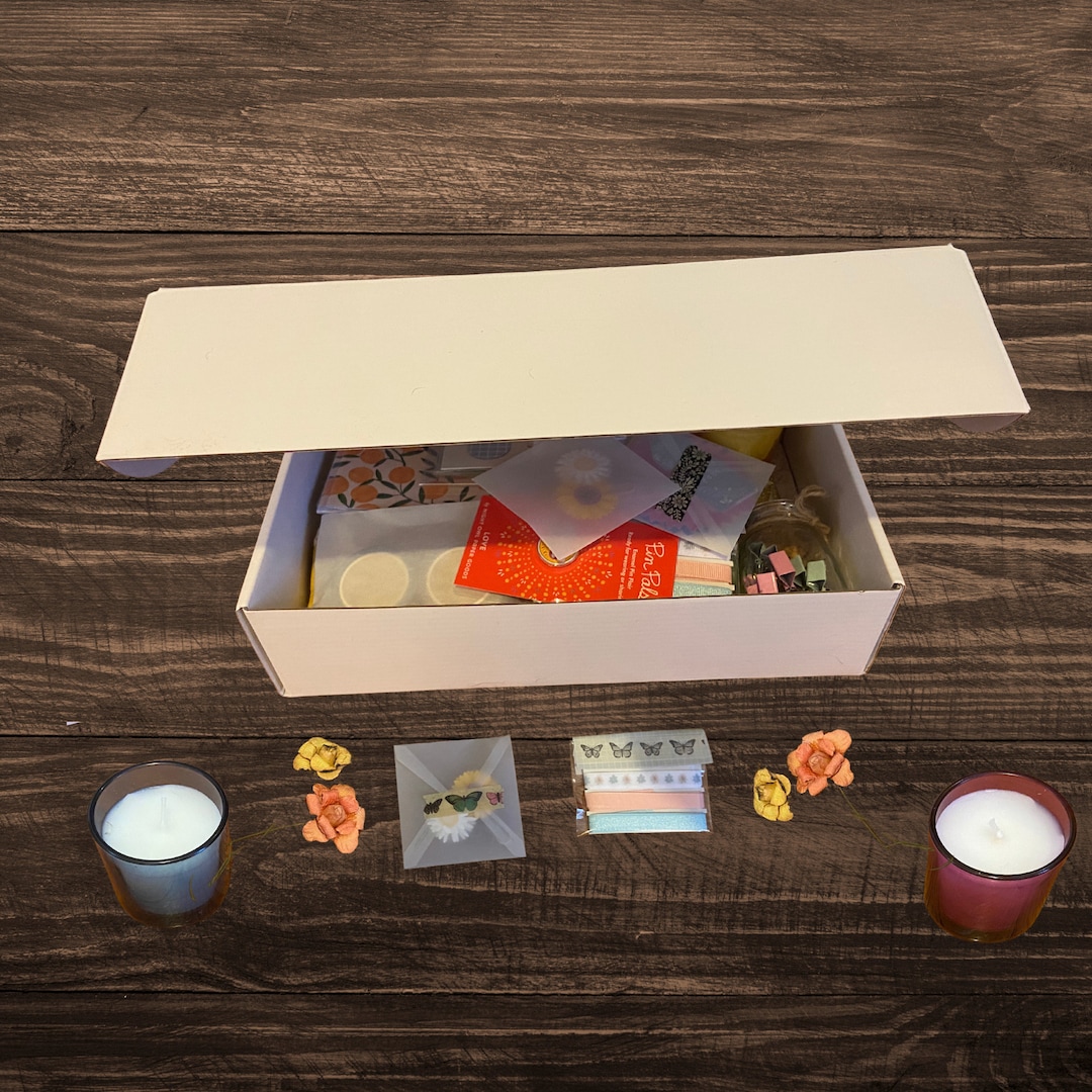 Spring Stationery Mystery Box, Floral Stationery, Gift Set - Etsy