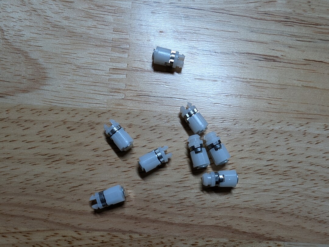 Gameboy Advance SP and DS Lite Hinge (not OEM) - Etsy