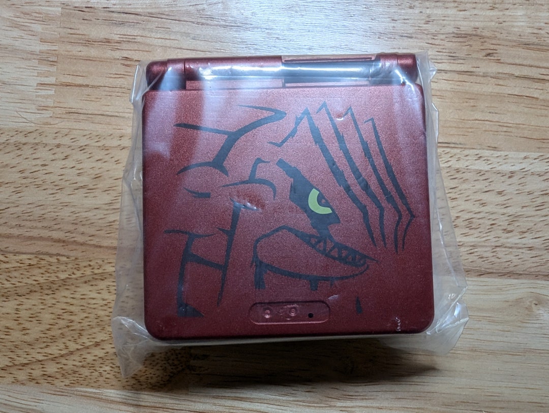 Groudon Gameboy Advance SP Shell Comes With Screws and Buttons! - Etsy