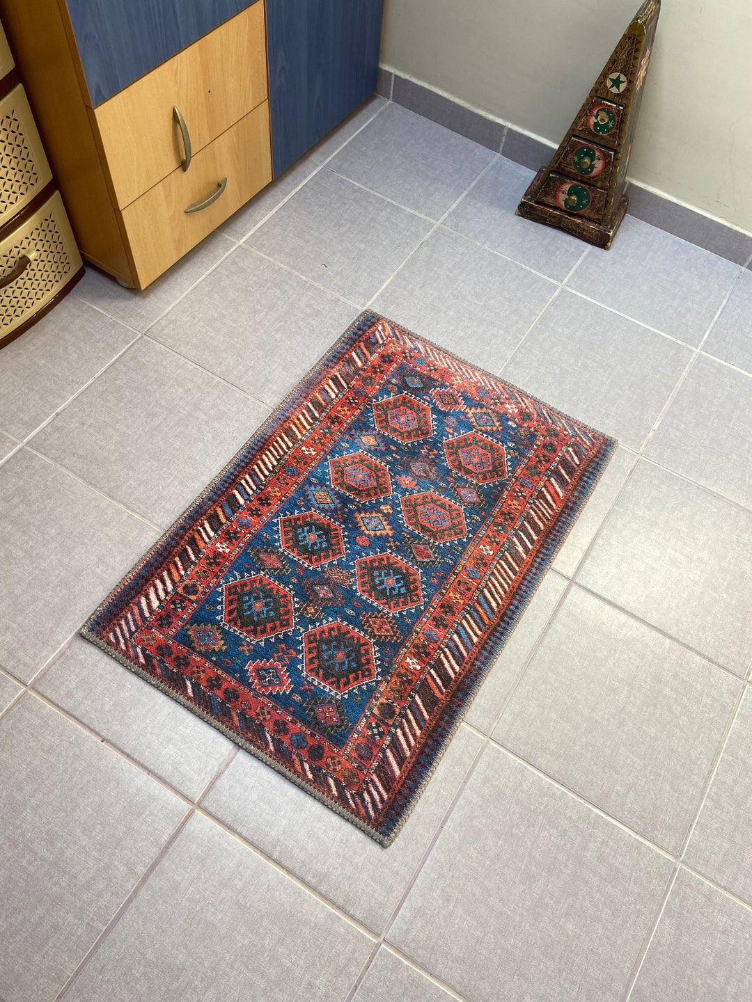 Blue and Red Coloured Carpet, 2x3 Ft Kelim Design Rug, Decorative Rug ...