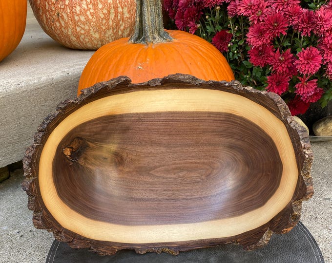 Hand Turned Black Walnut Wood Bowl / Live Edge Wood Bowl - Etsy