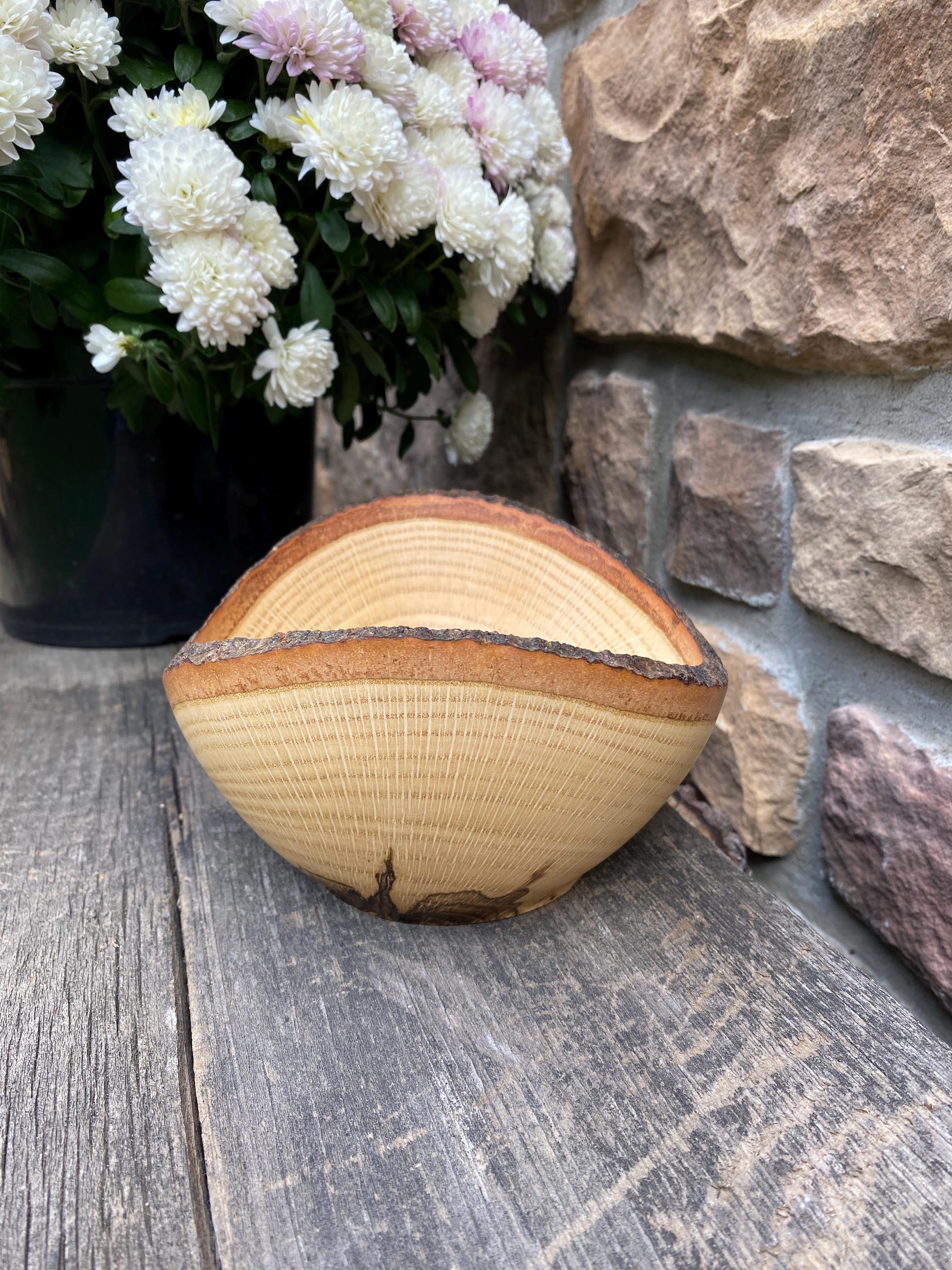 Live Edge Oak Wood Bowl - Etsy