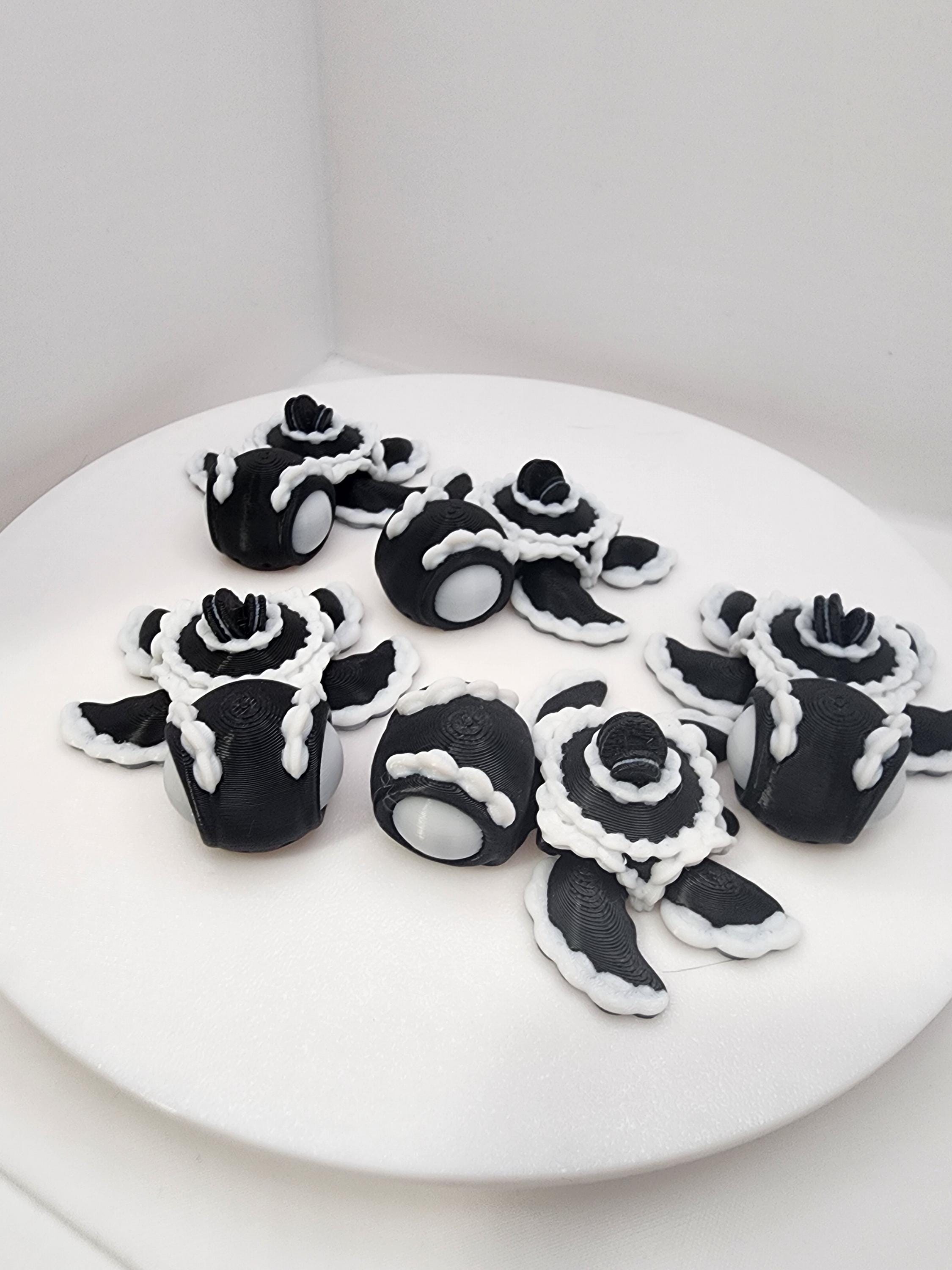 Oreo Cookies and Cream Articulated Turtles – 3D Printed Flexible ...