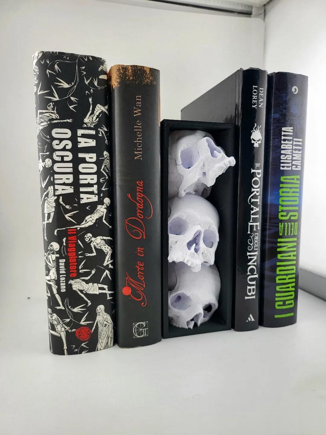 3 Skulls Book Nook | 3D Printed Gothic Bookshelf Diorama - Etsy