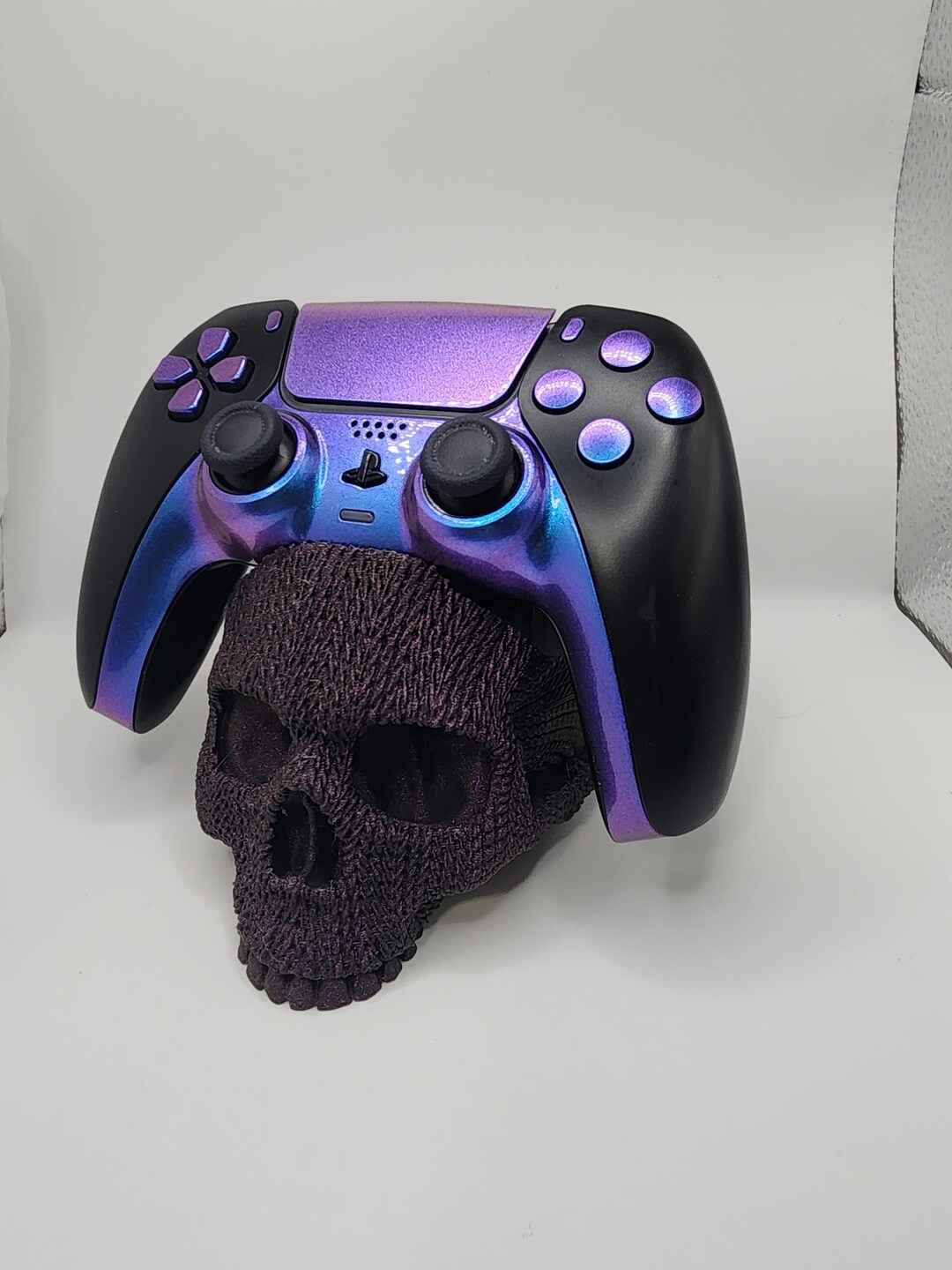 Knitted Skull Controller Stand – Cozy yet Creepy Gaming Display - Etsy