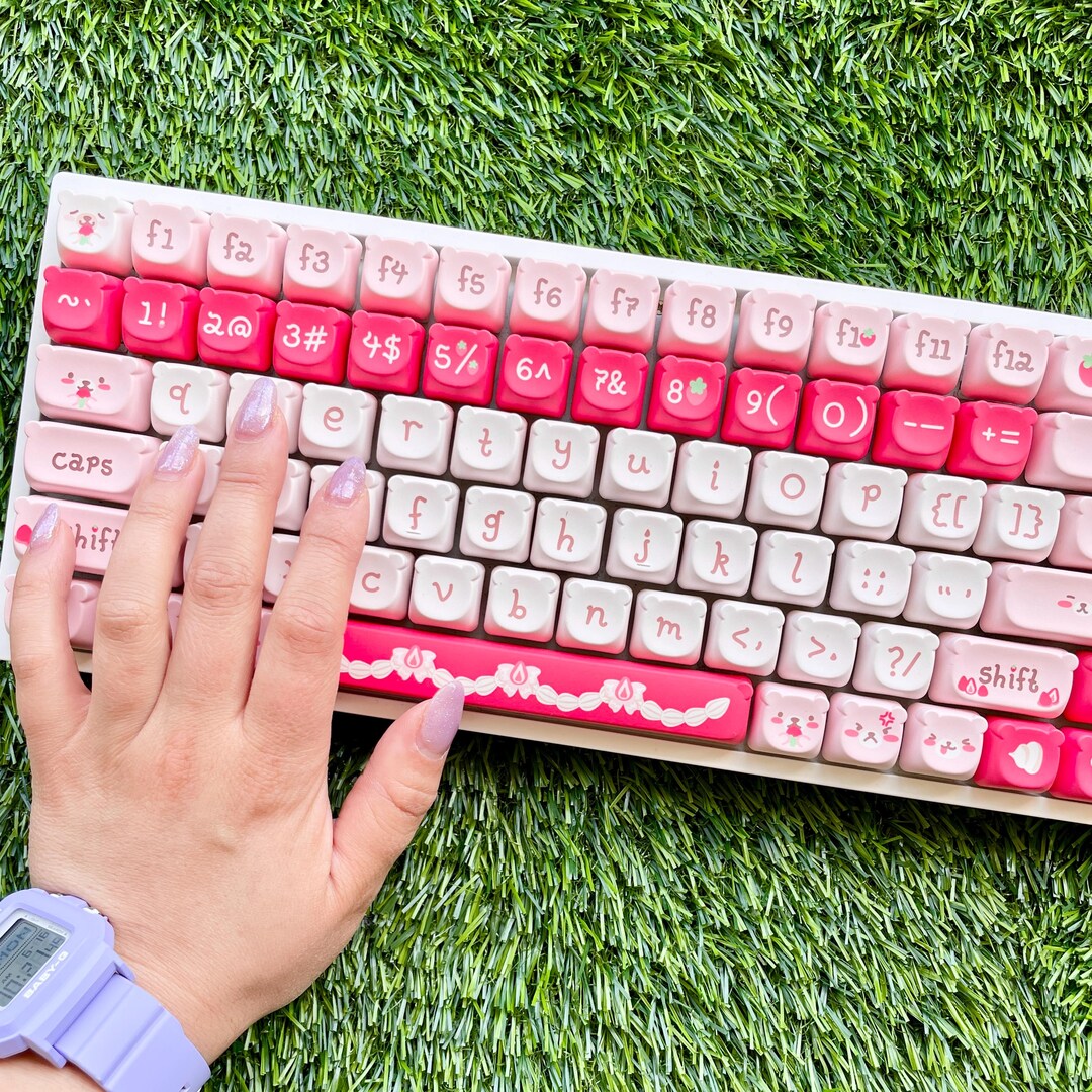 Strawberries & Cream Bear Shaped Keycap Set | PBT Dye Sublimated for MX ...