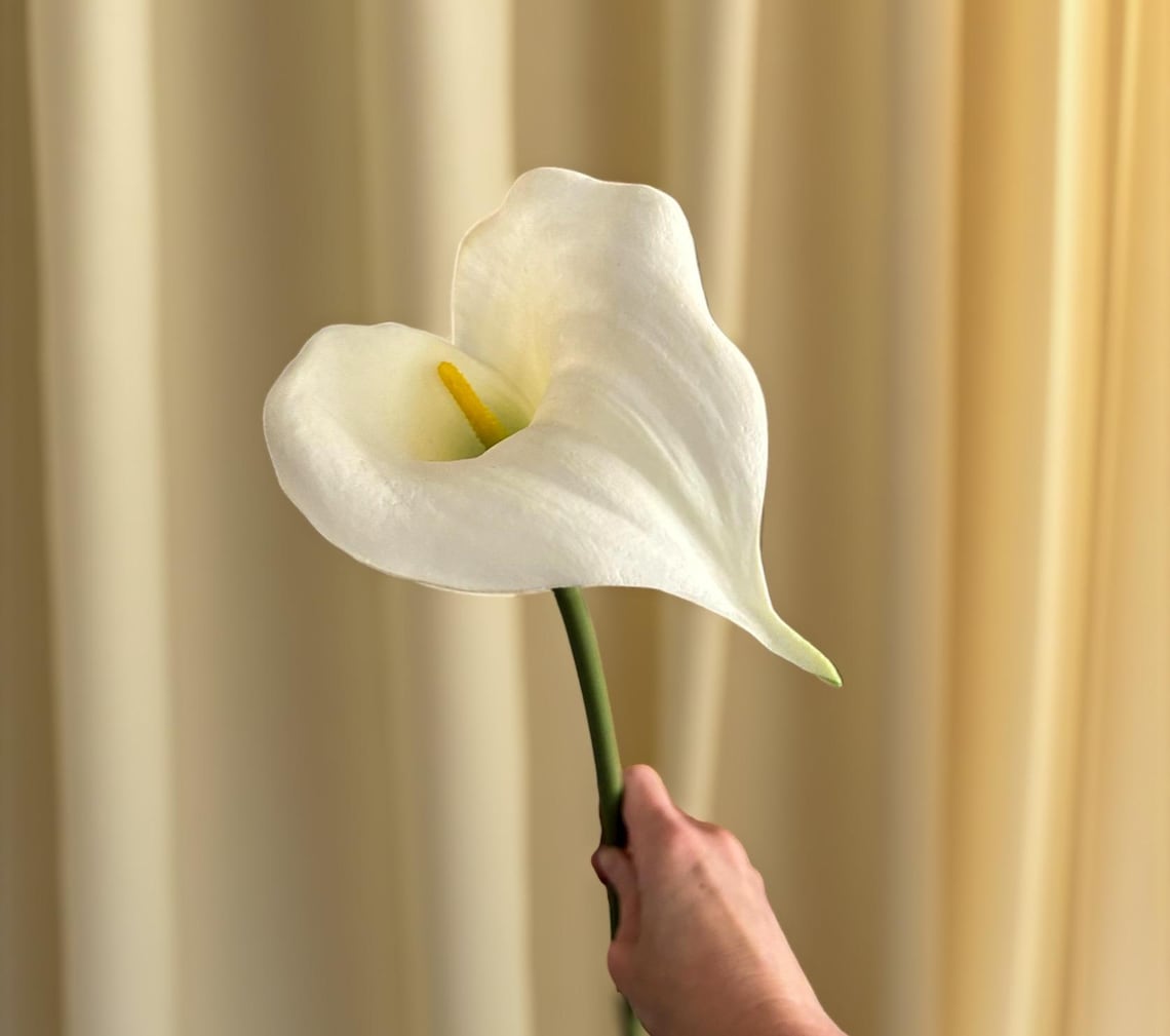 Jumbo White Calla Lily Stem: 25" Faux Flower With Velvety Petals - Etsy