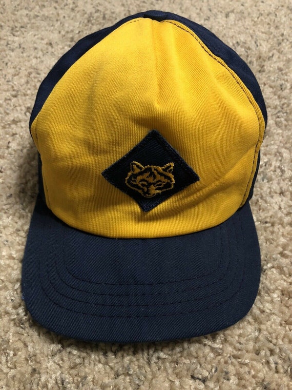 Vintage 90s cub scouts - Gem