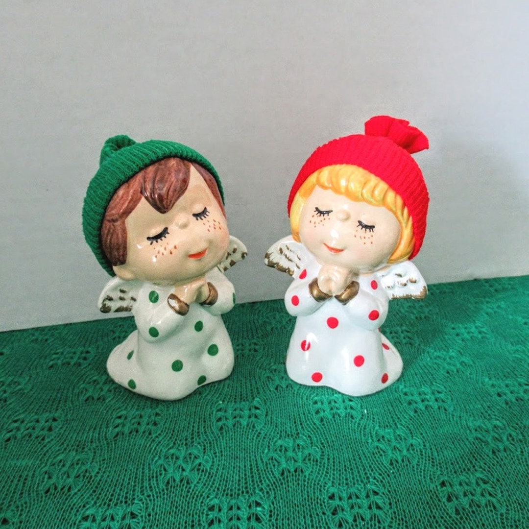Christmas Angel Figurines Set of 2 Praying Angels UOGC Korea Blond Hair ...