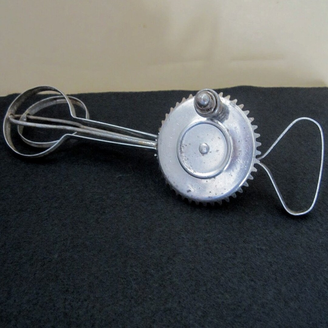 Vintage Egg Beater - Hand Mixer - 1923 A & J - Metal - Made in USA ...