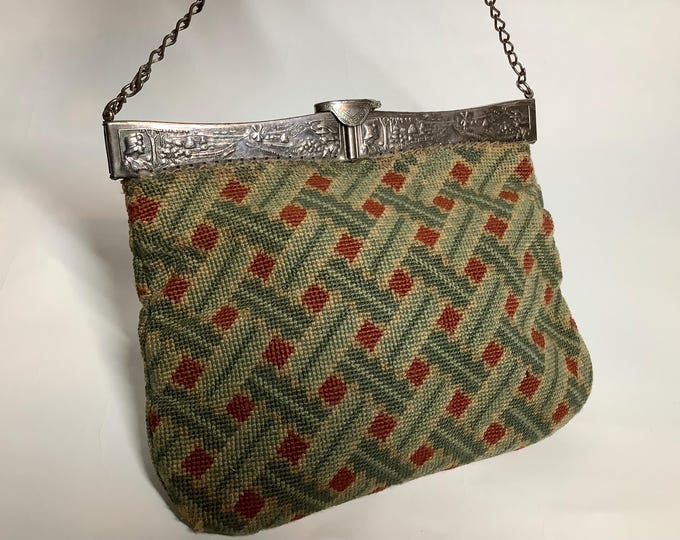 Victorian Frame Bag Wrist Bag Tapestry Purse Needlepoint Chain Bag ...