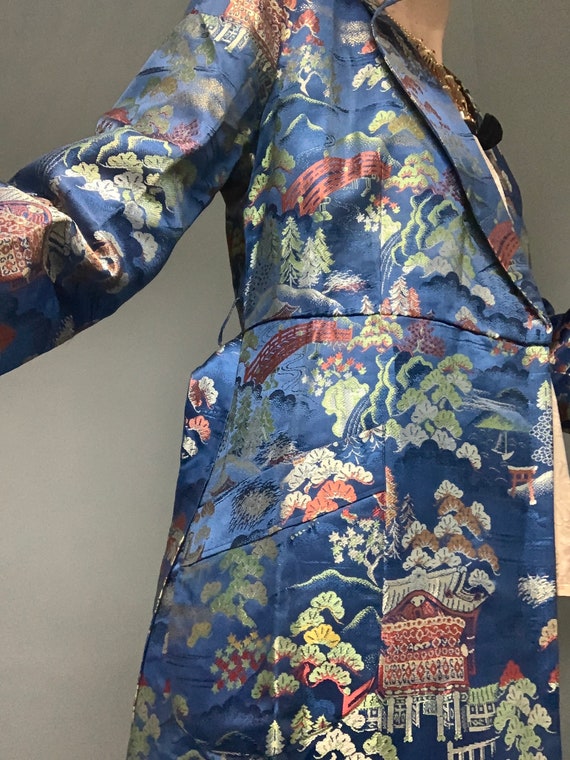 Vintage 1940s glowing brocade coat robe Chinese robe … - Gem