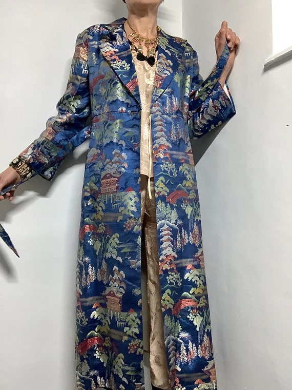 Vintage 1940s glowing brocade coat robe Chinese robe … - Gem