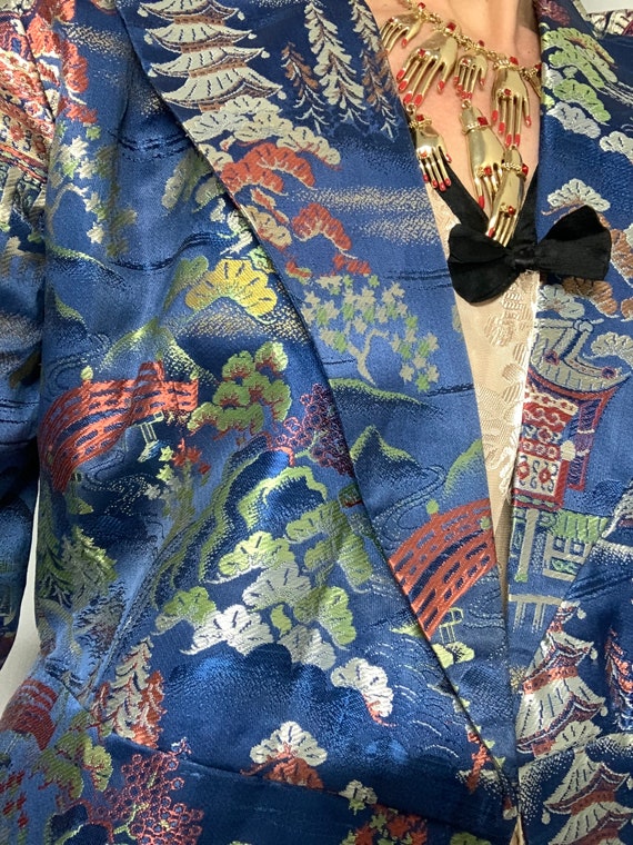 Vintage 1940s glowing brocade coat robe Chinese robe … - Gem