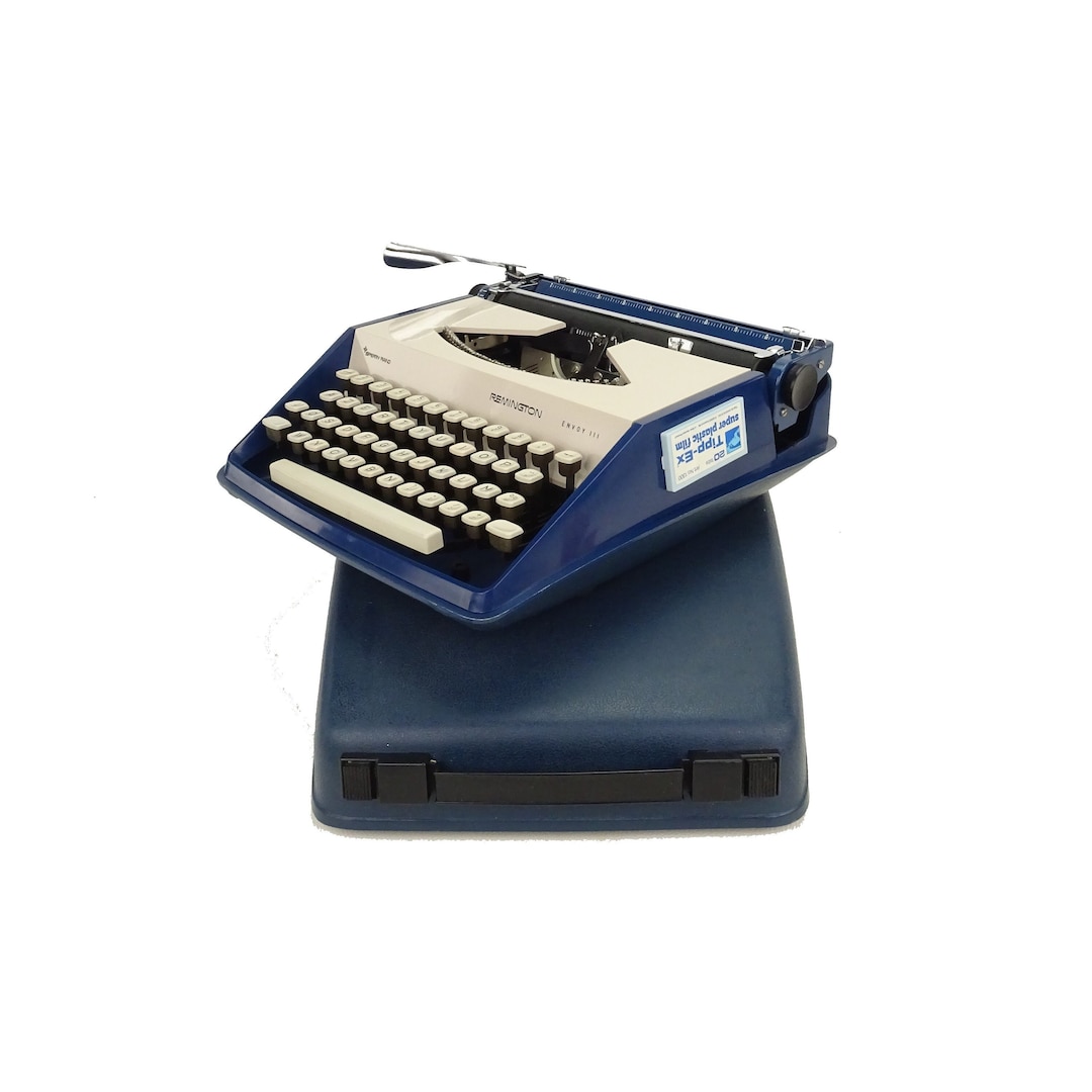 Rémington SPERRY Rand Envoy III Typewriter / Vintage and Industrial ...