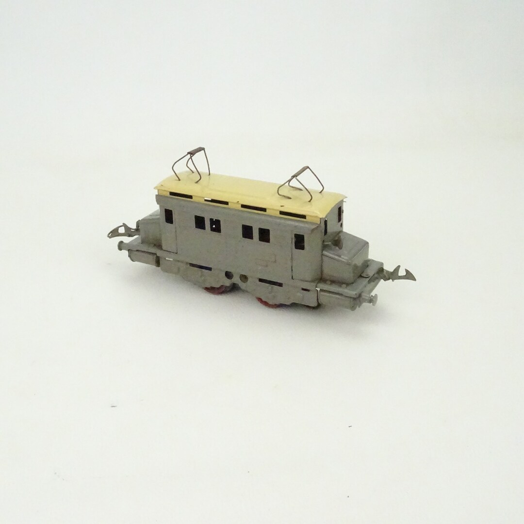 Old Hornby SNCF Electric Locomotive in O / Sheet Metal Toy Trains ...
