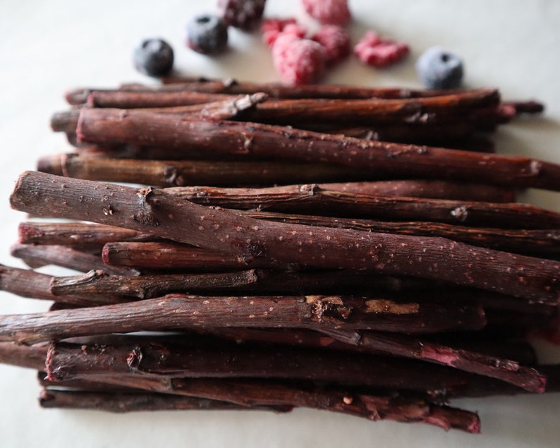 Baked Flavored Apple Chew Sticks Mix Berries for Rabbit Bunny - Etsy Norway
