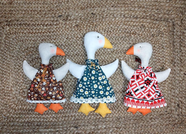 Goose Sewing Pattern PDF, Gosling Toy Clothes, Decor Stuffed Goose DIY ...