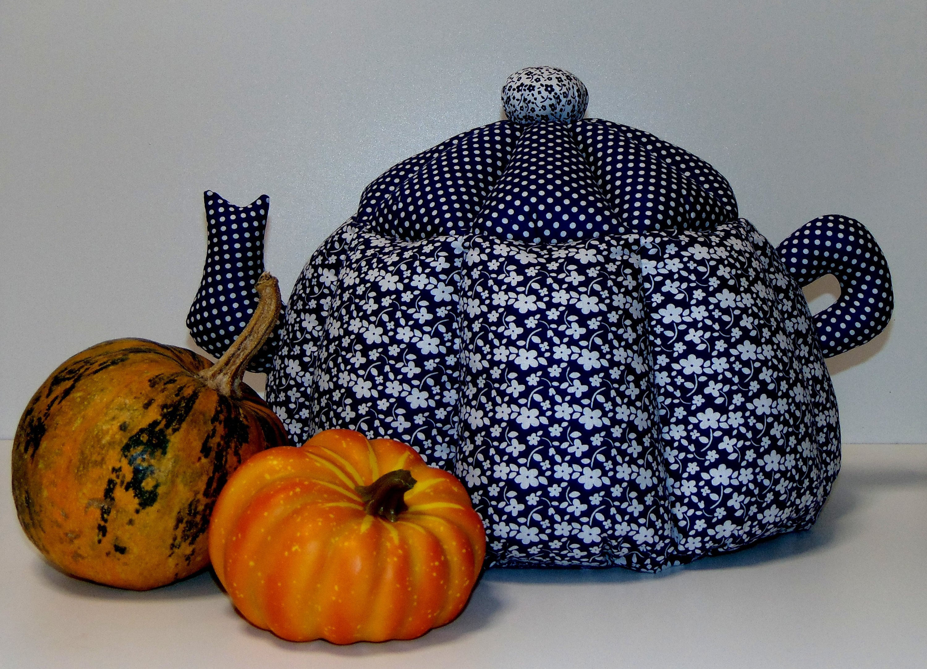 Large Tea Cozy, Teapot Cover, Folk Style Tea Cozy, Quilted Tea Warmer ...