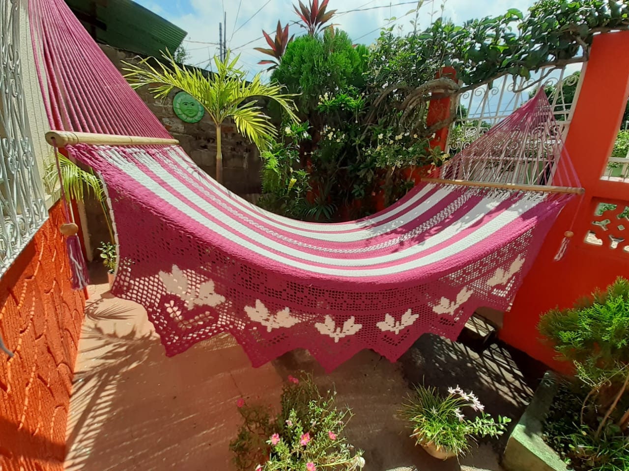 Pink and White hammock with flowers design | Etsy