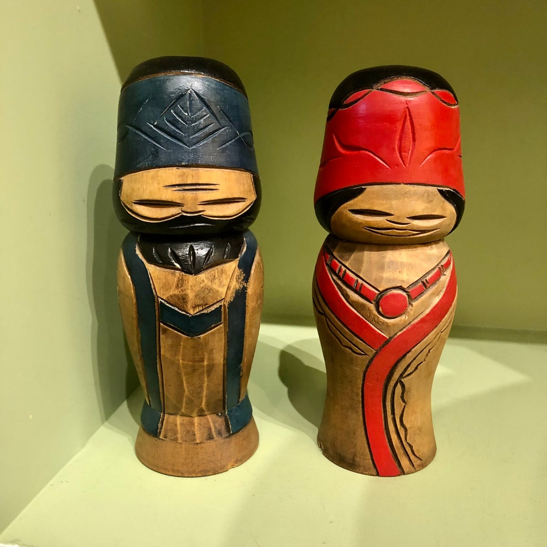 18 Cm Tall Ainu Doll Couple, Kokeshi, Handcarved, Vintage Wooden Doll, Made in Japan, Hokkaido ...