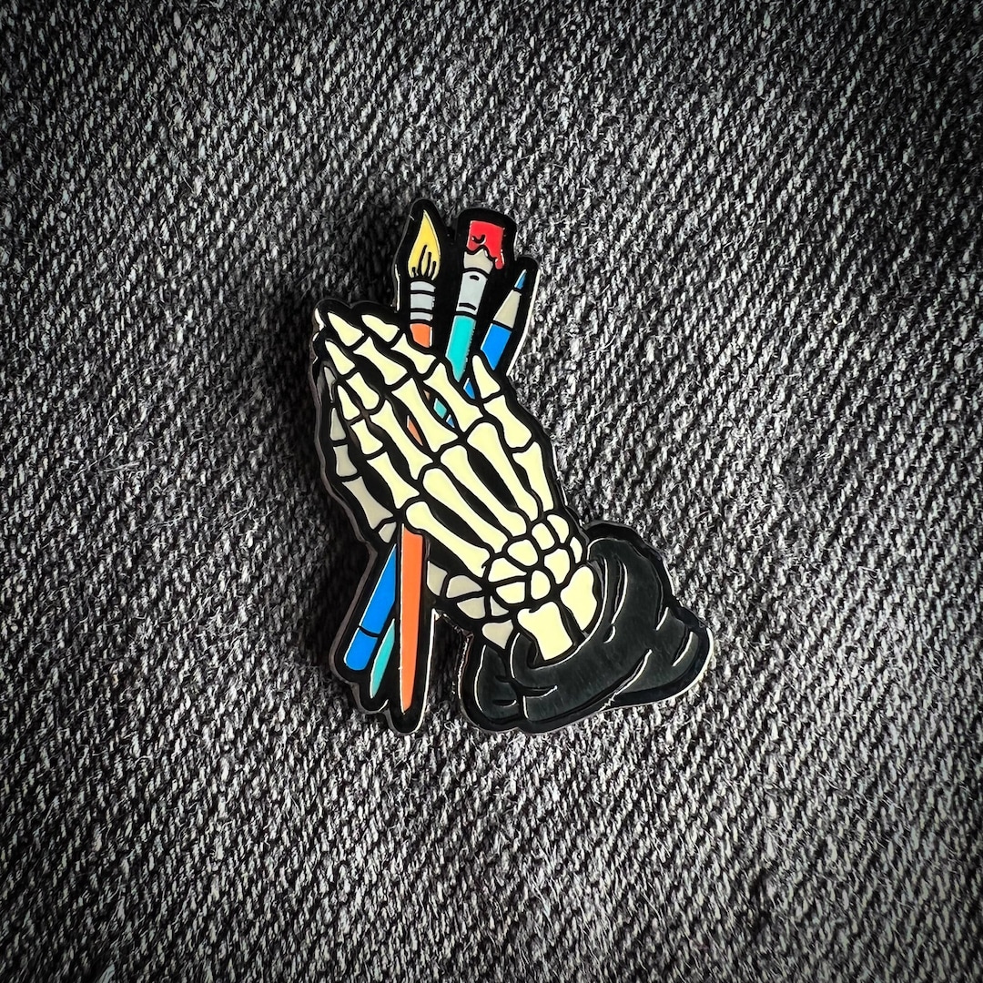 ARTIST HANDS PIN - [ Artist Praying Hands Enamel Lapel Pin, Painter ...