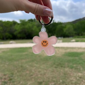 Pink Daisy Smiley Face Keychain | Happy Face Keychain - Etsy