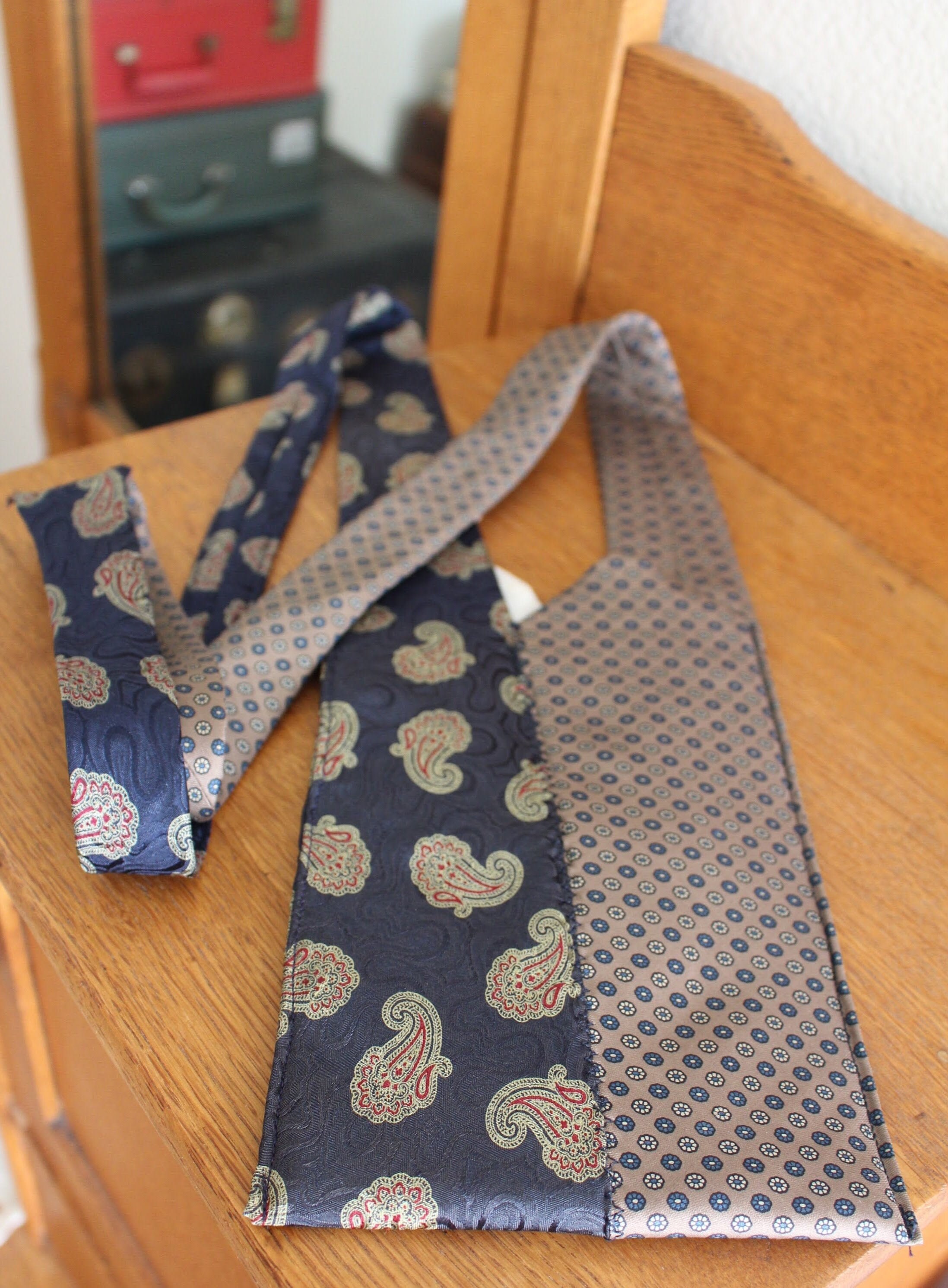 Necktie Purse With Flap