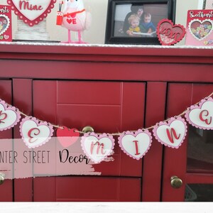 Valentine Be Mine Banner SVG File Decoration - Etsy